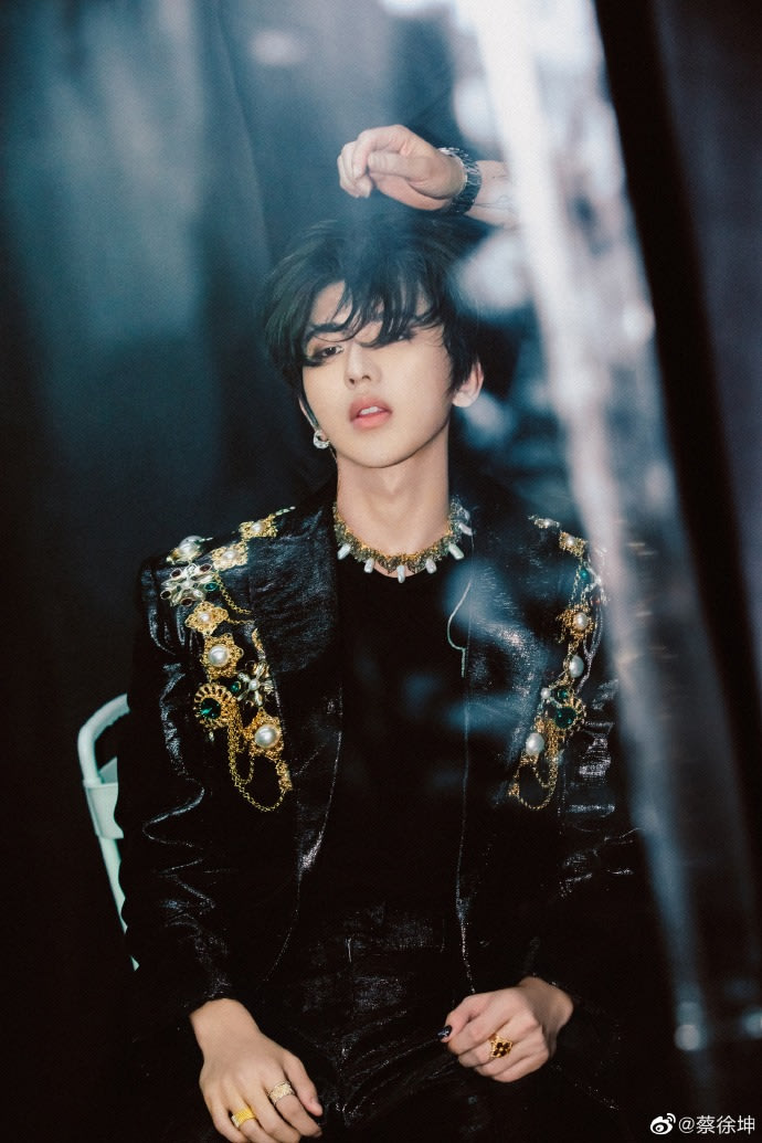 Chinese Idol Cai Xukun Apologises For Sex Scandal, Says He Didn’t Force Ex-Girlfriend To Have ...